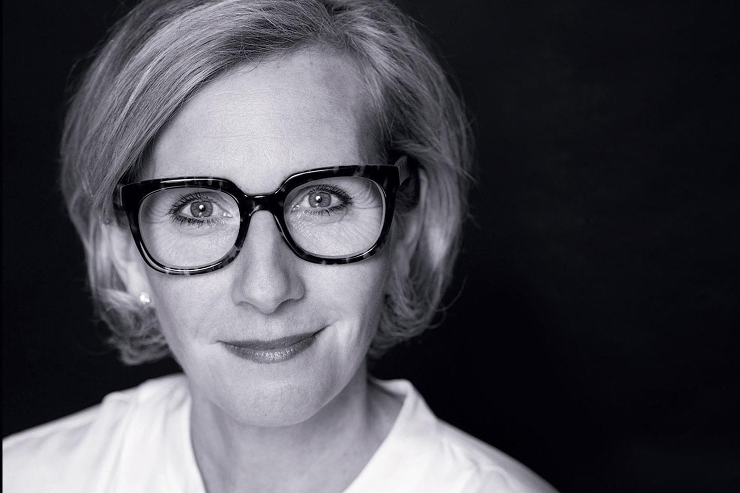 Vicki Saunders: Creating A New World Economic Model